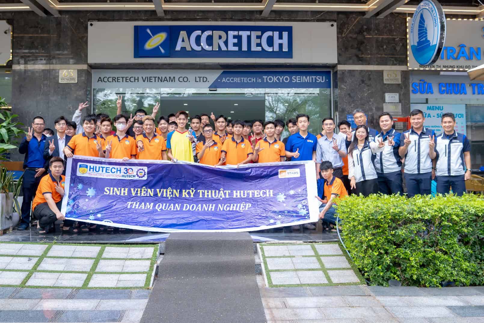 HUTECH hợp tác cùng Accretech trong chuyến tham quan thực tế